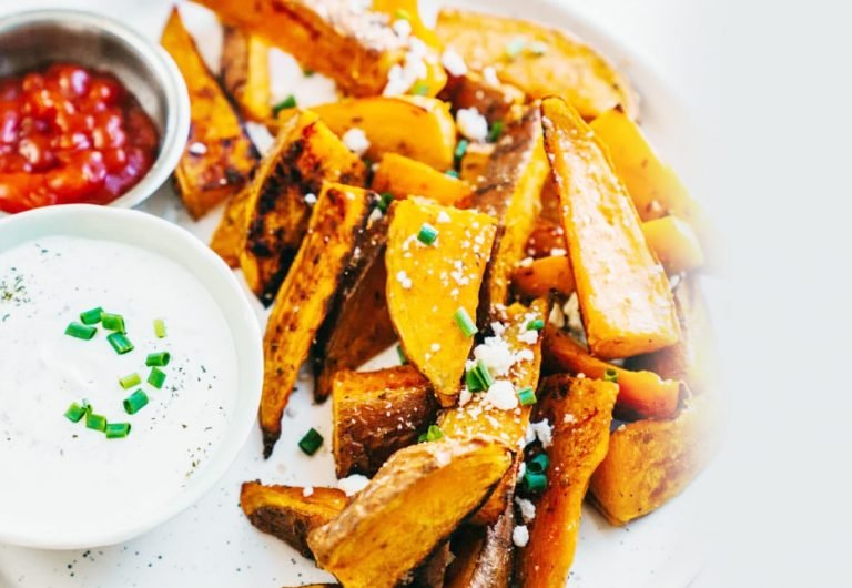 Chilli Garlic Wedges Recipe | Vegandietfood.com